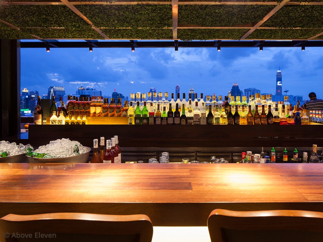 ABOVE ELEVEN | kollekkt